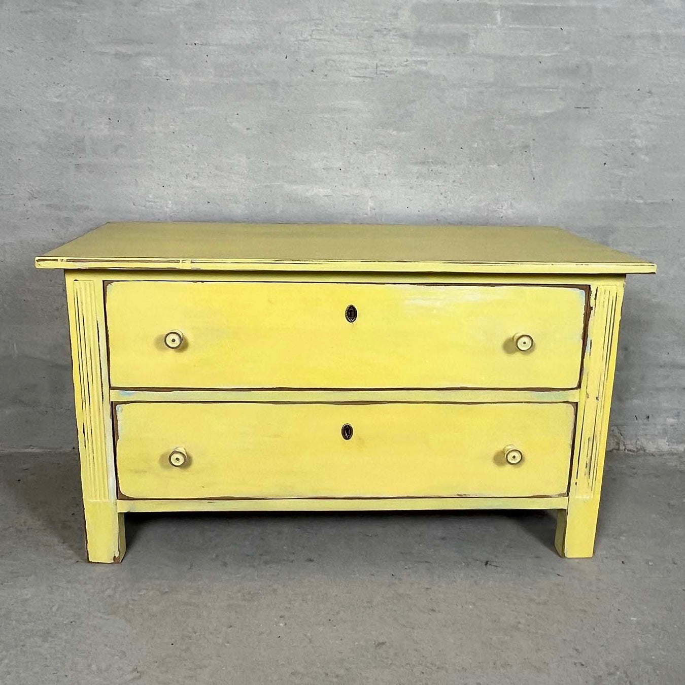 Antik kommode | Stort udvalg af smukke, antikke kommoder her – Nohr Antik