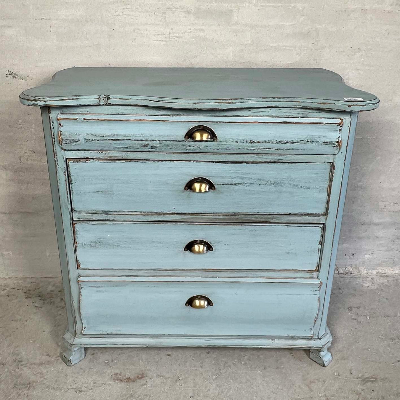 Antik kommode | Stort udvalg af smukke, antikke kommoder her – Nohr Antik